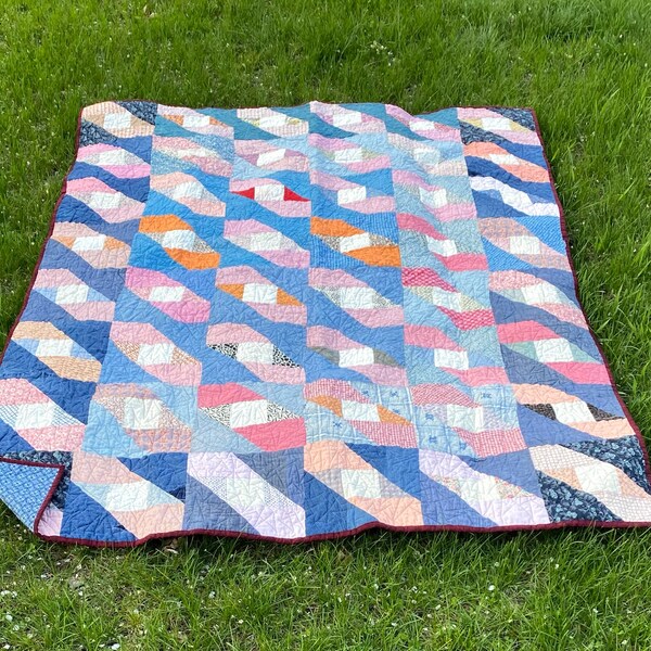 Attic Window Quilt - Etsy