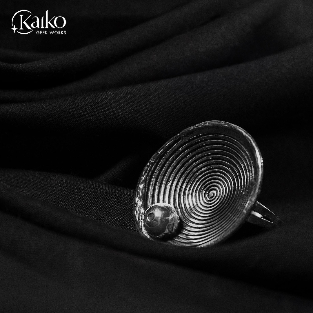 Uzumaki Ring 925 Sterling Silver Spiral Manga by KAIKO - Etsy