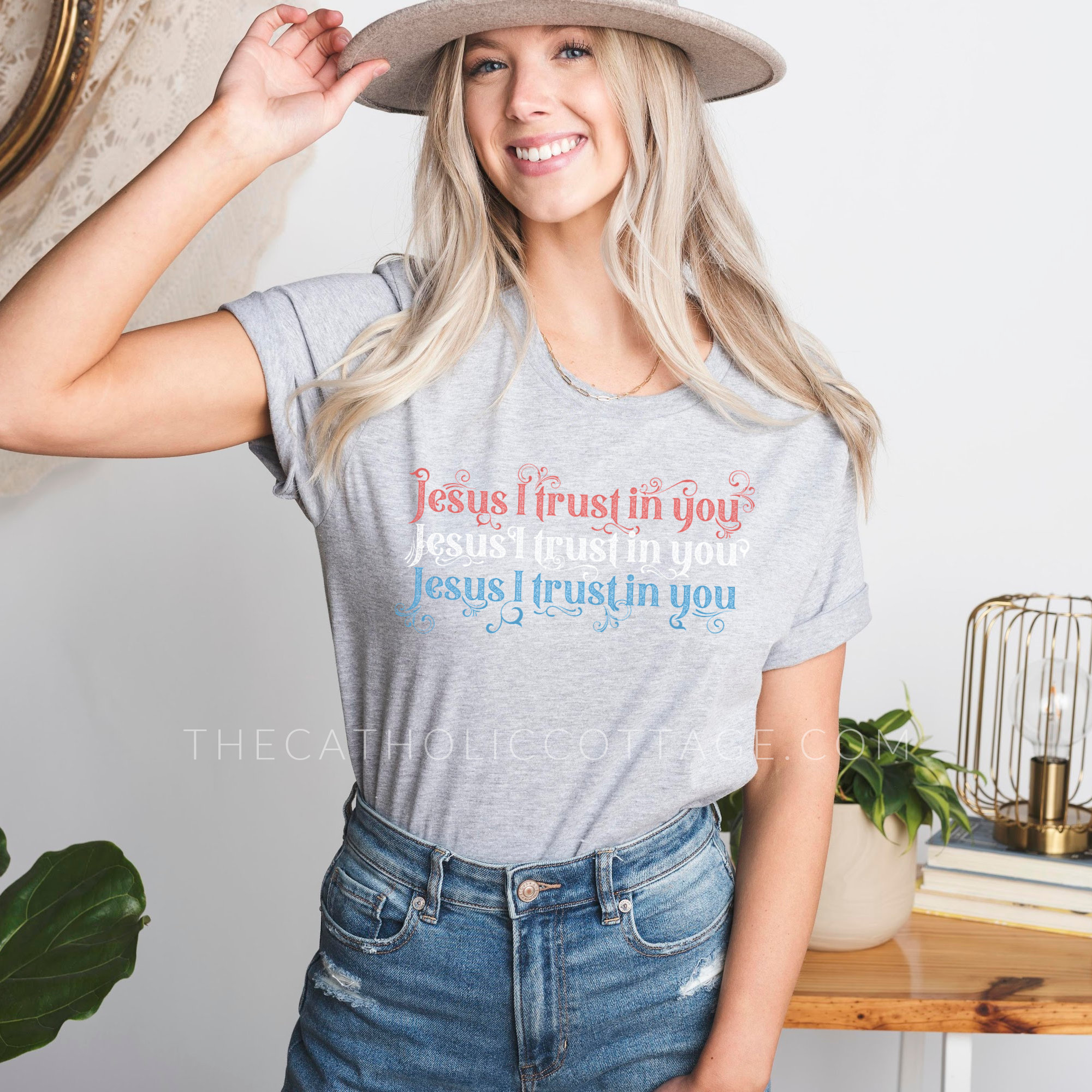 Divine Mercy T shirt Jesus I Trust in You - Catholic Gifts for Women ...