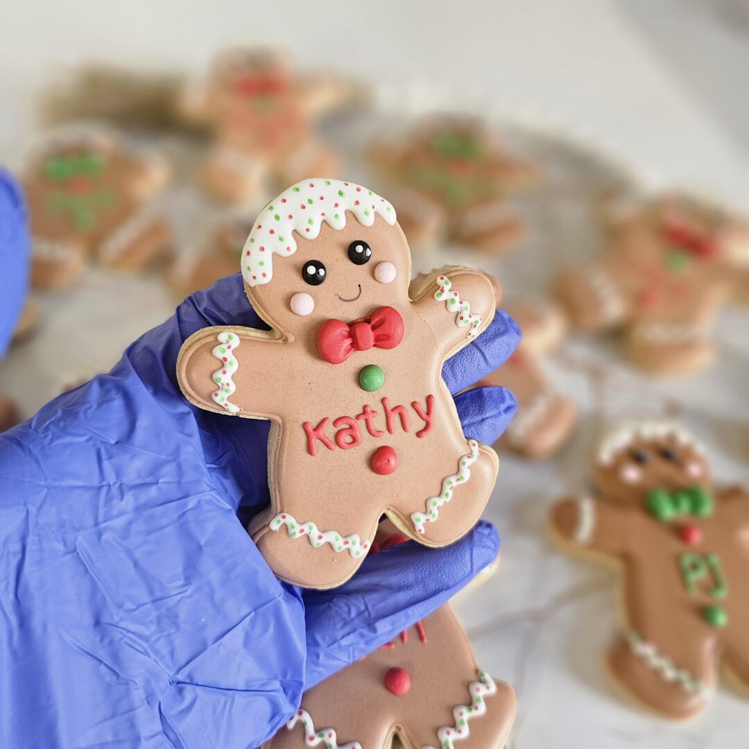 Gingerbread Men With Festive Icing: the Perfect Gift for Christmas - Etsy