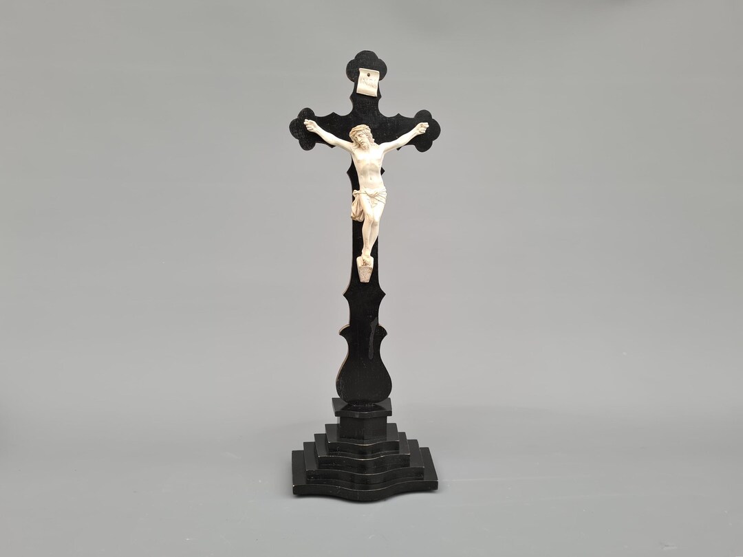 Standing Religious Jesus Christ Cross Altar / Table Altar Crucifix - Etsy