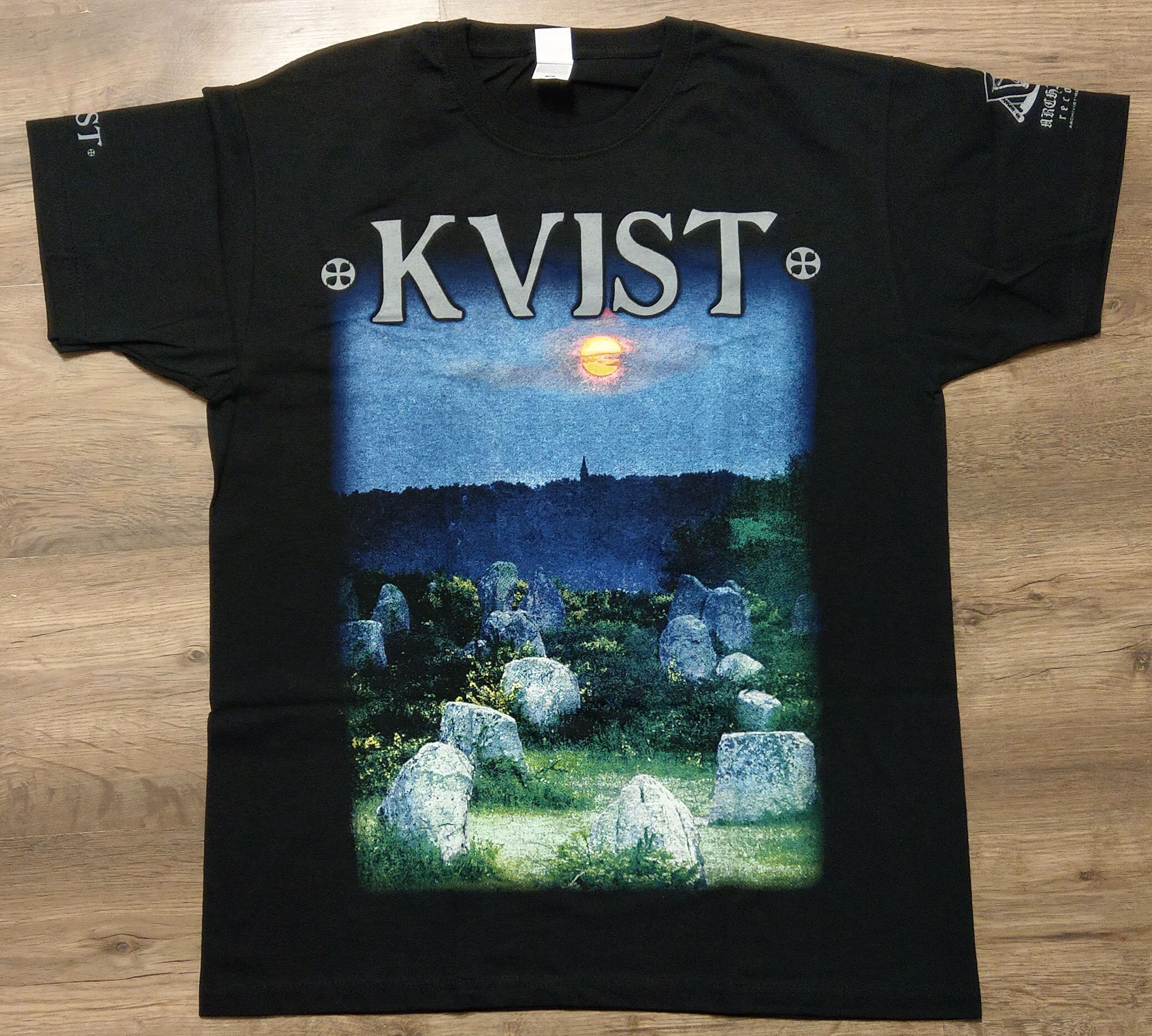KVIST For Kunsten Maa Vi Evig Vike T-Shirt | Etsy