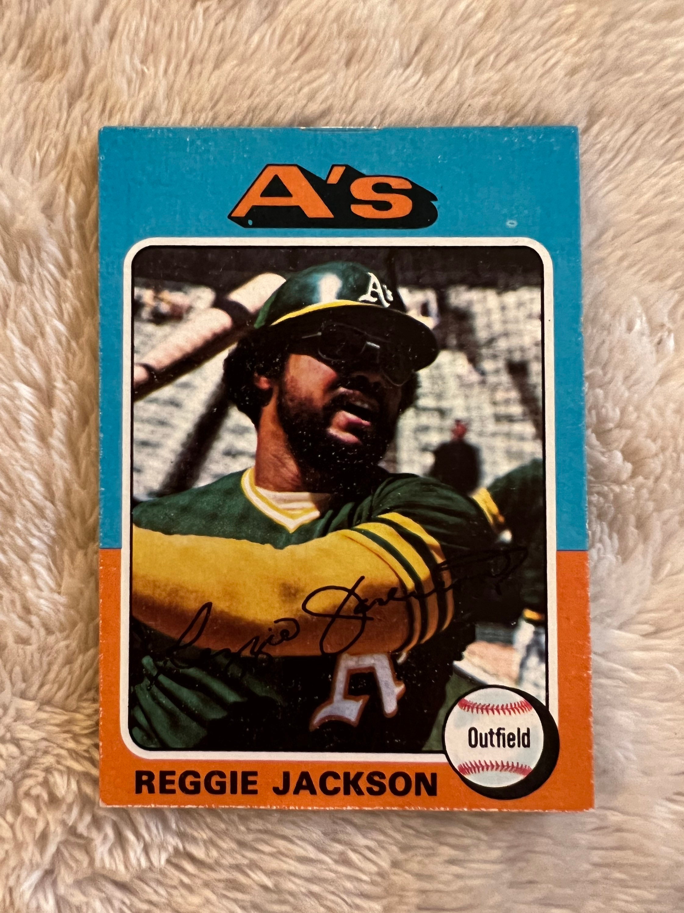 1979 Reggie Jackson Topps Baseball card #700 no creases Collectibles ...
