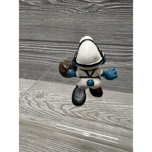 Baseball Catcher Smurf Figure 1981 Vintage Schleich Peyo 2” Made in ...