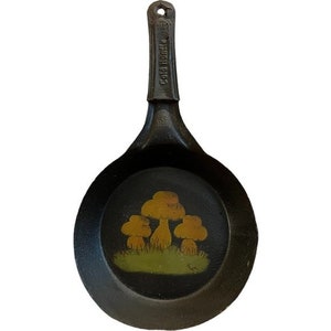 Vintage Retro Hand Painted Frying Pan With Vegetables on Back and ...
