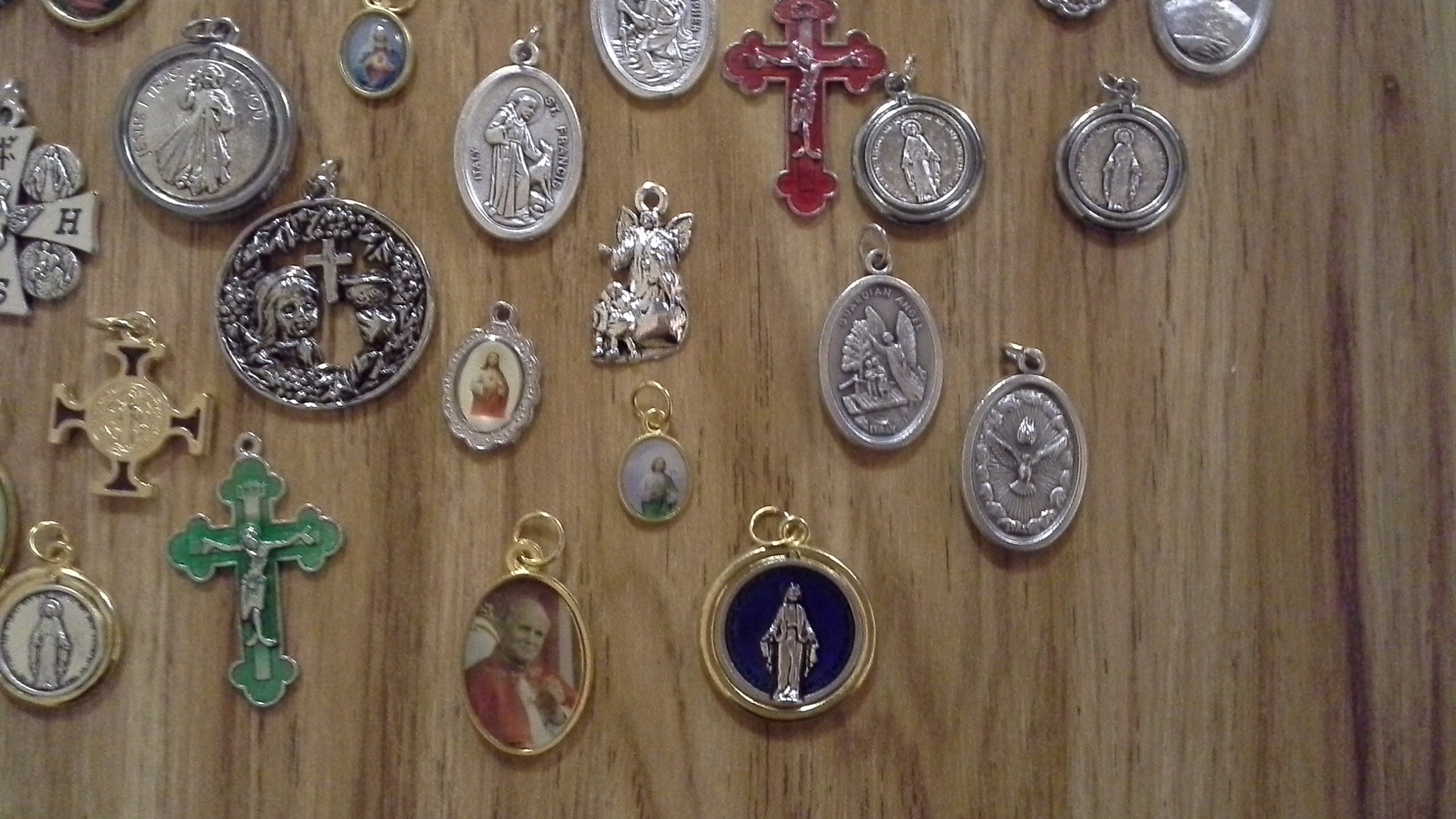 Assorted Catholic Religious Medals /charms Miraculous Medal St ...
