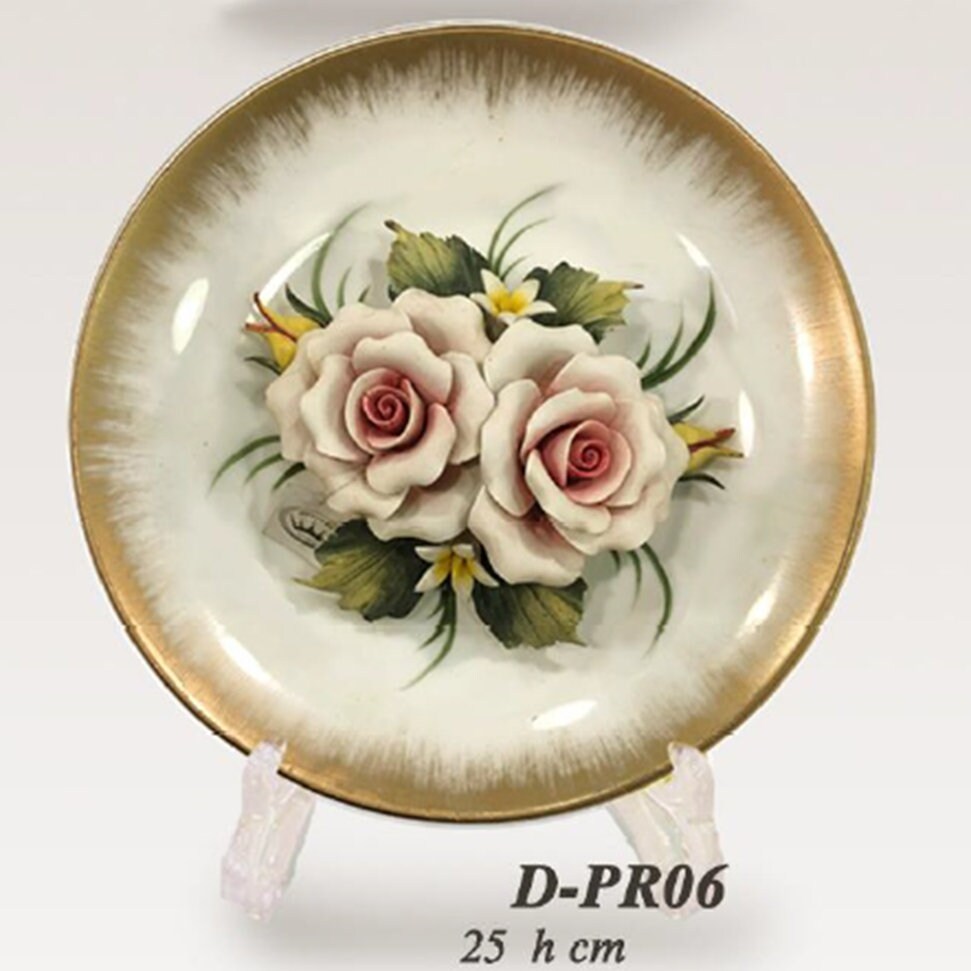 Handmade Capodimonte Style Porcelain Flower on Plate Centerpiece - Etsy