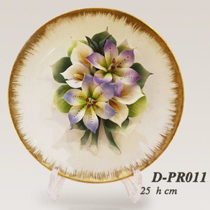 Handmade Capodimonte Style Porcelain Flower on Plate Centerpiece - Etsy