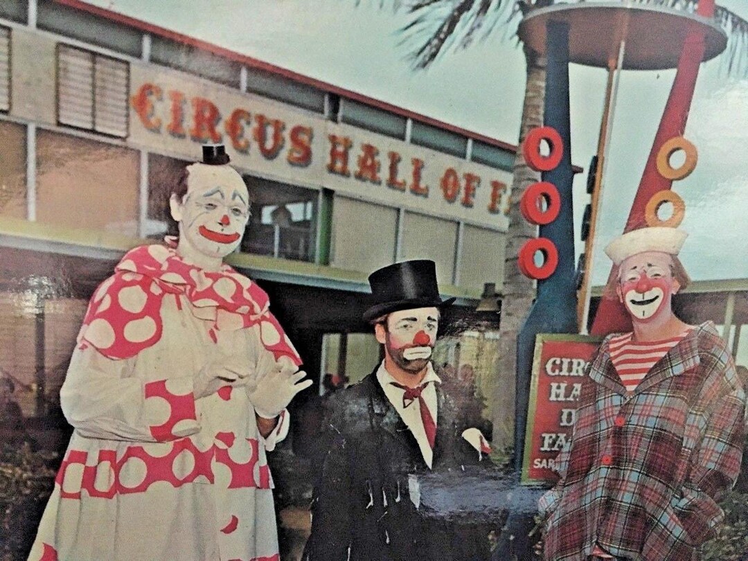 Postcard Clowns at the Circus Hall of Fame in Sarasota, FL. X1 - Etsy