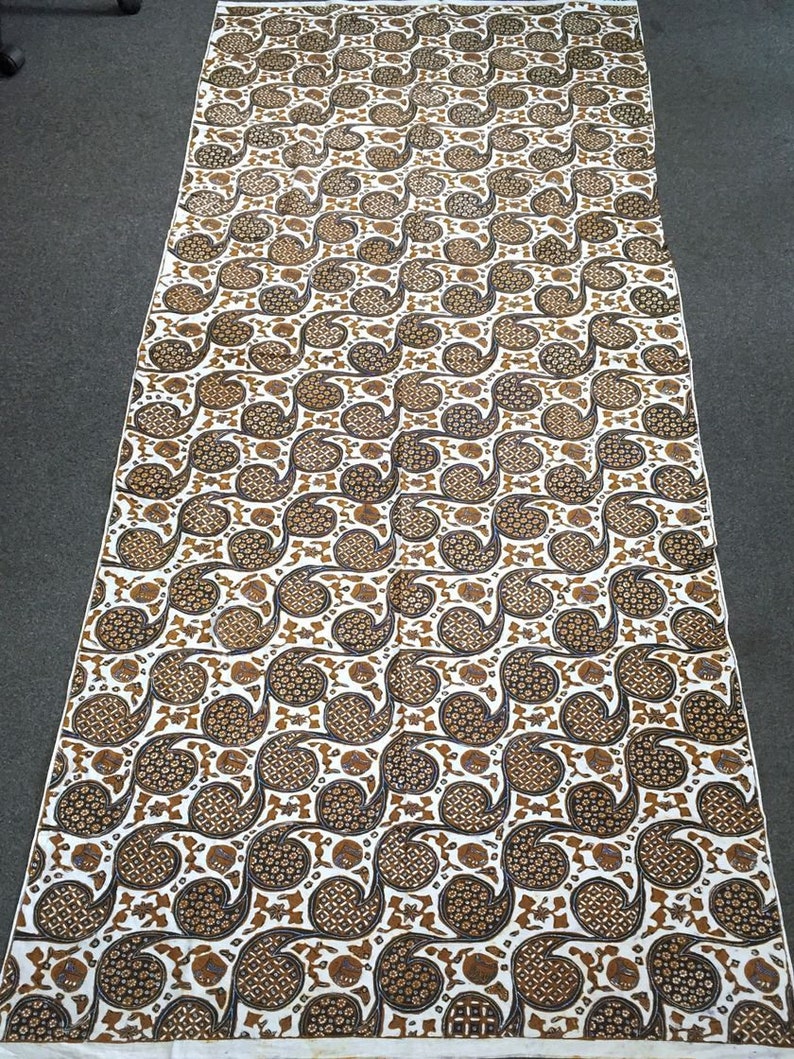 Handwritten Batik Fabric From Solo Motive Keongan - Etsy