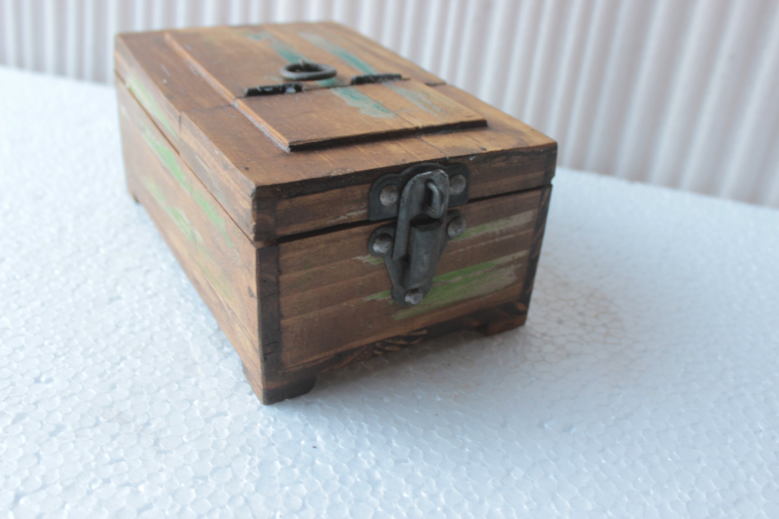 Vintage Handmade Wooden Shaving, Makeup Box With Mirror Old Collectible ...