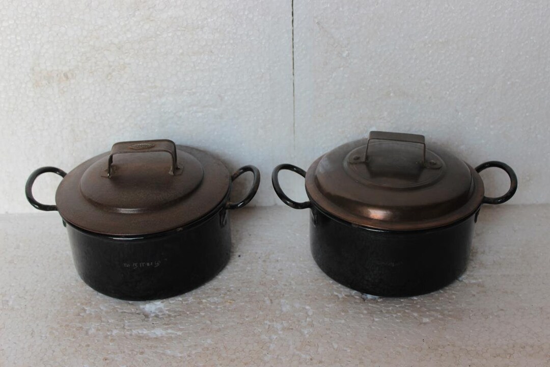 2 Pc Old Enamelware Judgeware Cooking Pot Saucepan Vintage Kitchenware ...