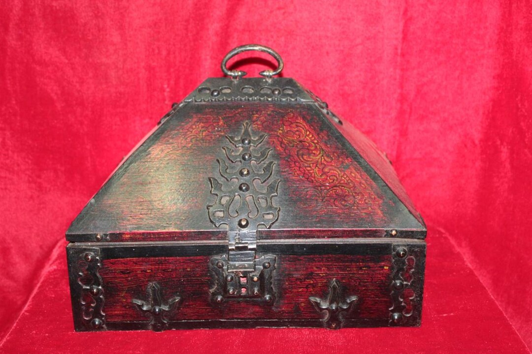 Nettur Petti Box, Old Wooden Ornamented Box, Vintage Indian Memory Box ...