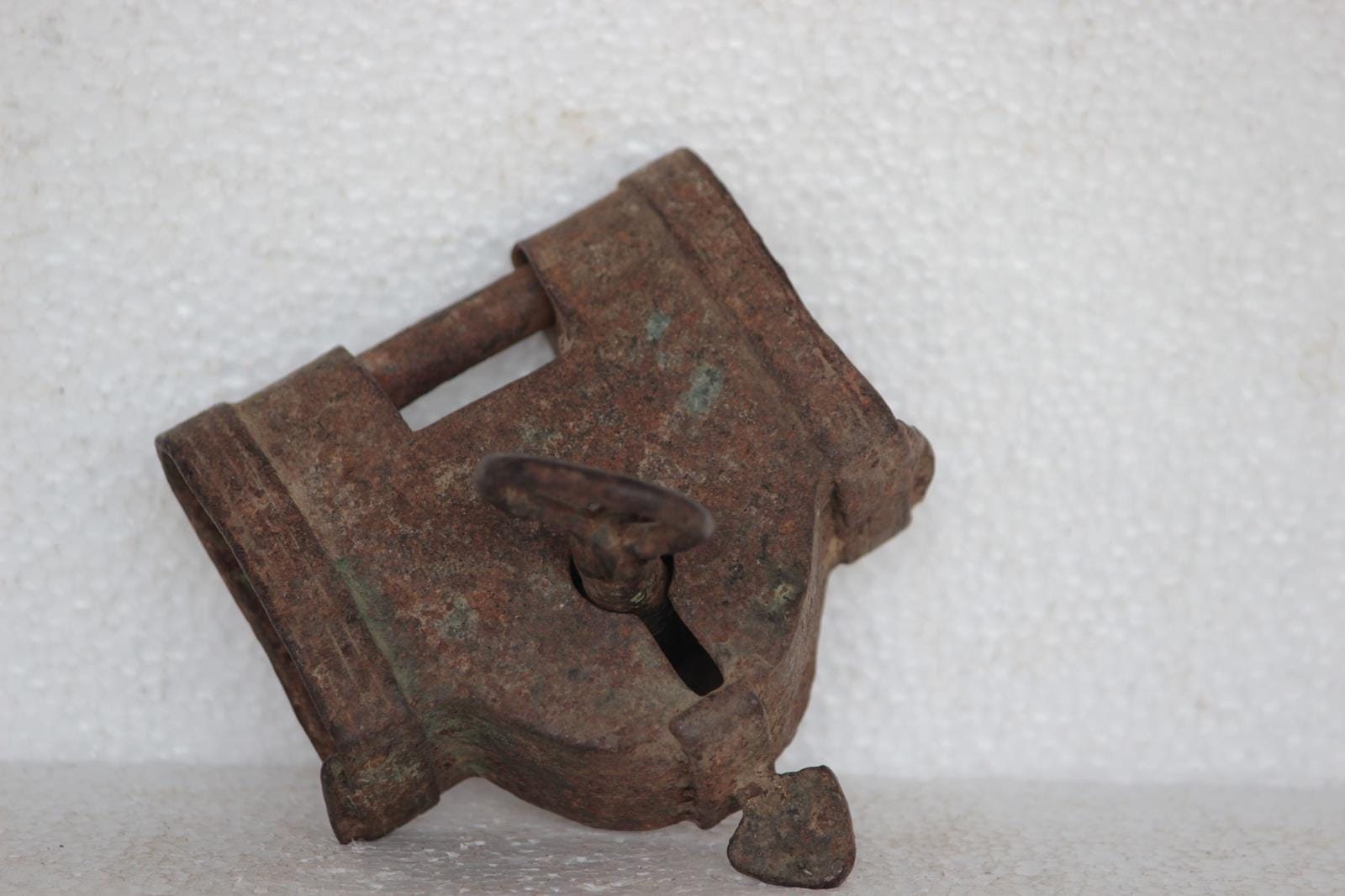 RARE OLD VINTAGE Rustic Iron Lock-key Antique Design Home Decor ...