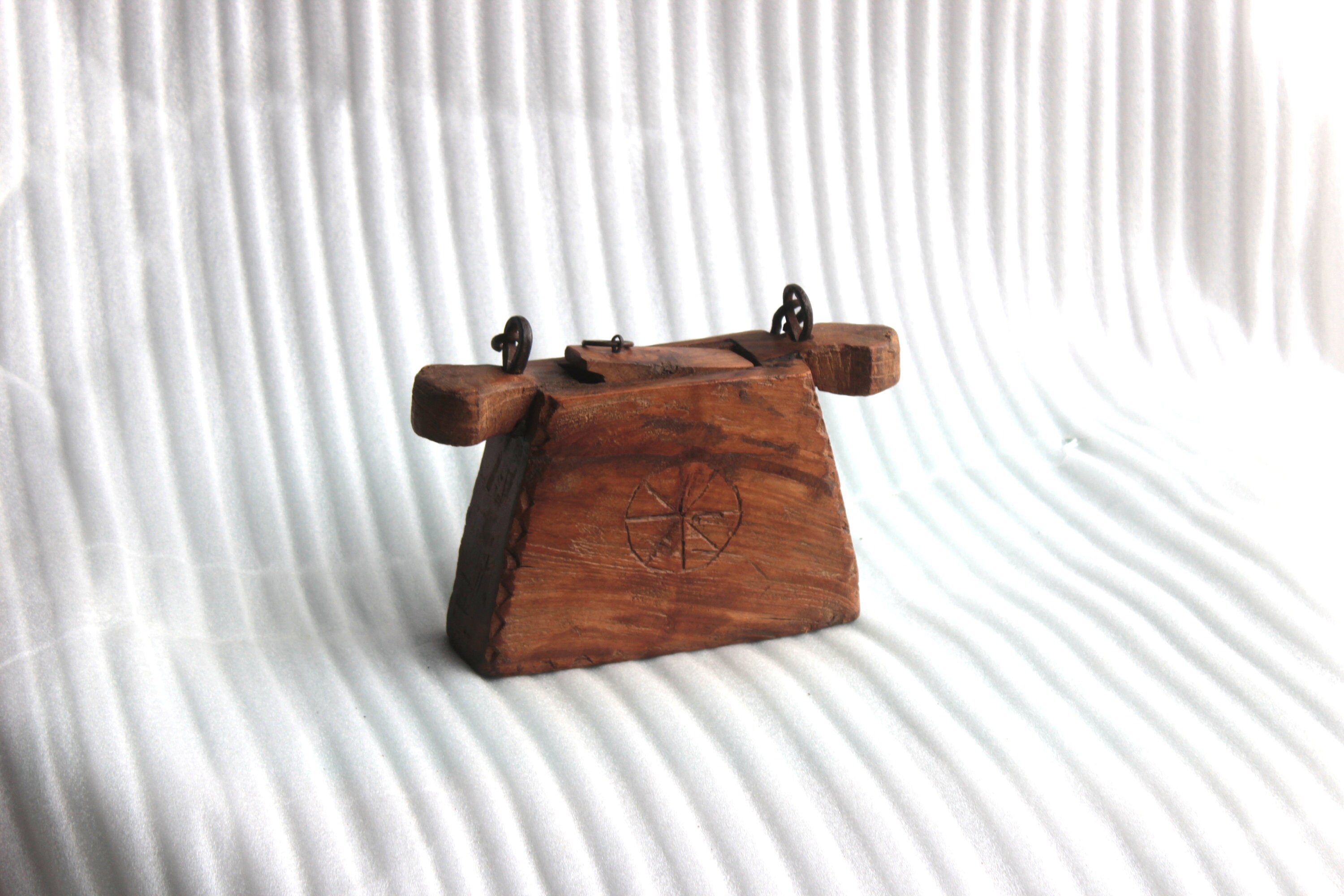 Wooden Old Oil Pot, Primitive Oil Pot, Teak Oil Vase, Decorative ...