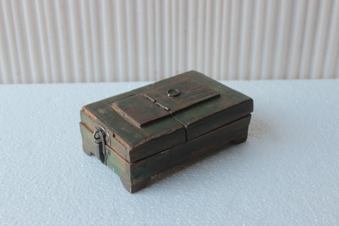 Barber Shaving Box With Mirror Made of Old Wood in Vintage Style, - Etsy