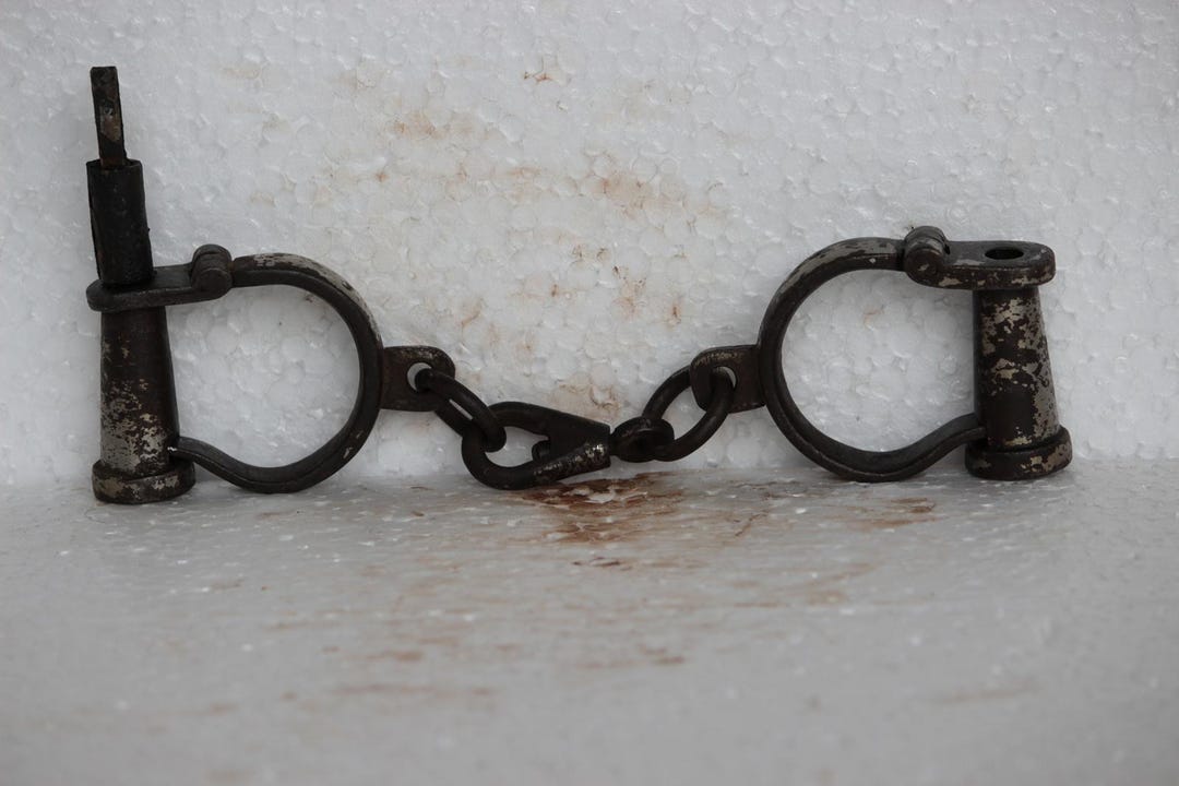 Iron Lock Handcuff Old Vintage Antique Home Decor Decorative ...