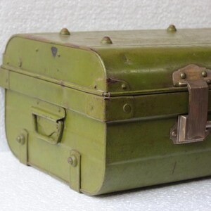 Old Vintage Iron Trunk With Brass Lock / Old Storage Iron Box / Unique ...