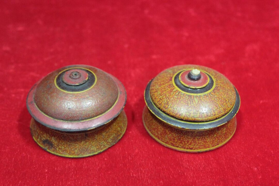 Kum Kum Powder Tikka Wooden Box Old Lacquer Paint Vintage, Vintage ...