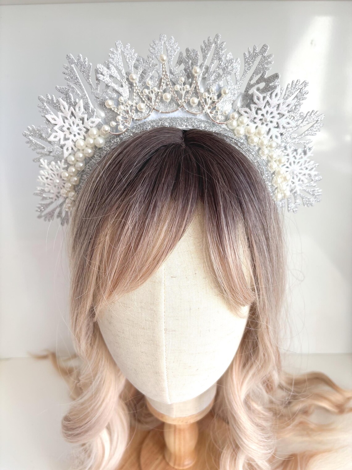 Snowflake Pearl Crown Headpiece With Wand and Sash – Winter Queen ...