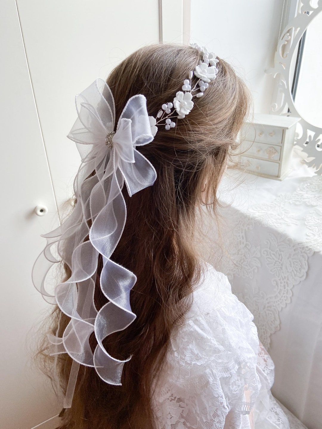 Floral Headpiece for First Communion - Classic White, With Veil & Bow ...