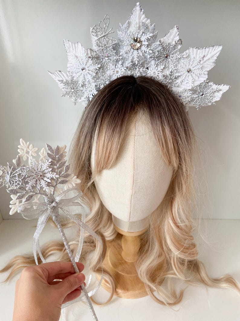 Winter Queen Snowflake Crown, Silver Hair Accessory - Etsy