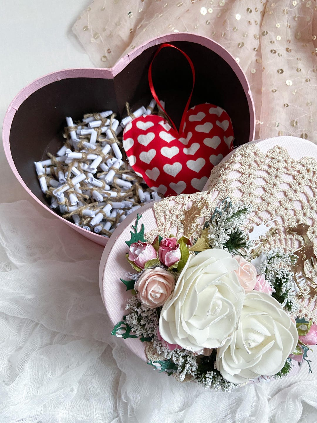 100 Reasons Love Notes Heart Box With Paper Scrolls, Valentine's Gift ...
