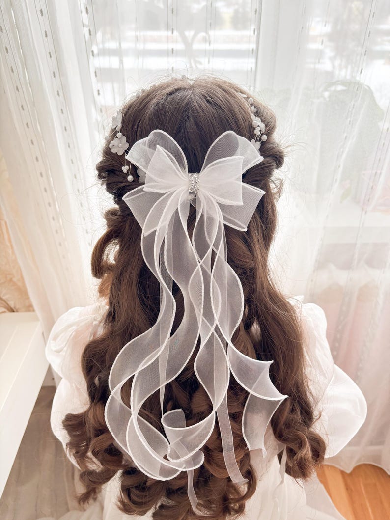 Floral Headpiece for First Communion - Classic White, With Veil & Bow ...