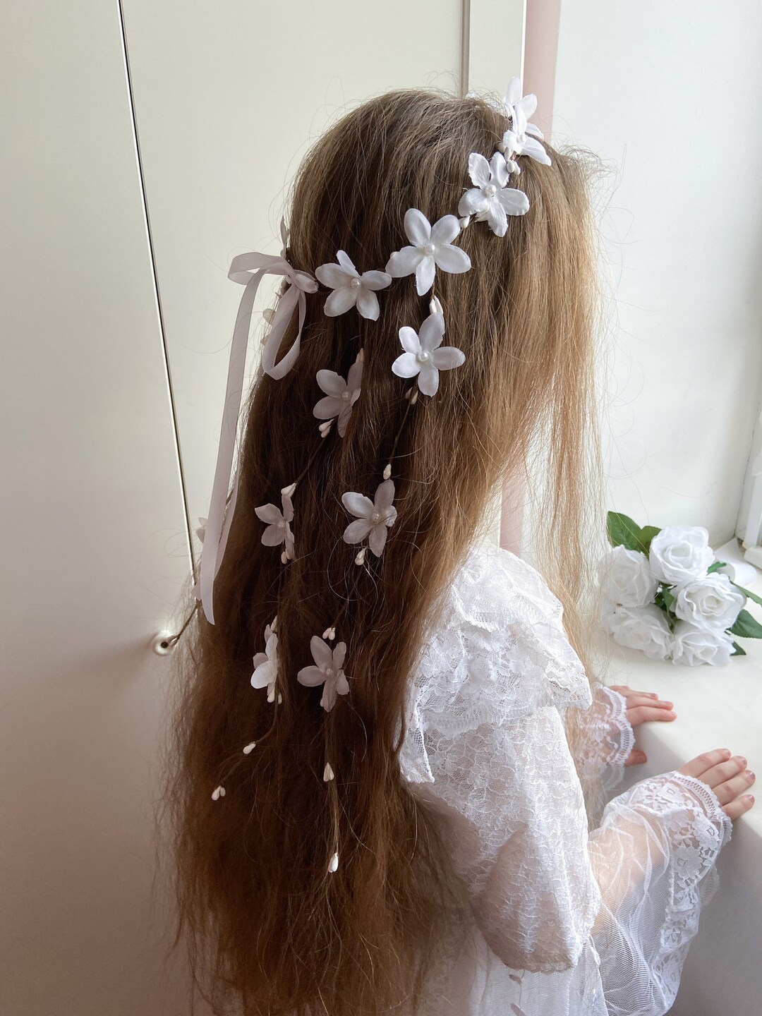 White Flower Cascade Crown, First Communion, Flower Hair Vine - Etsy