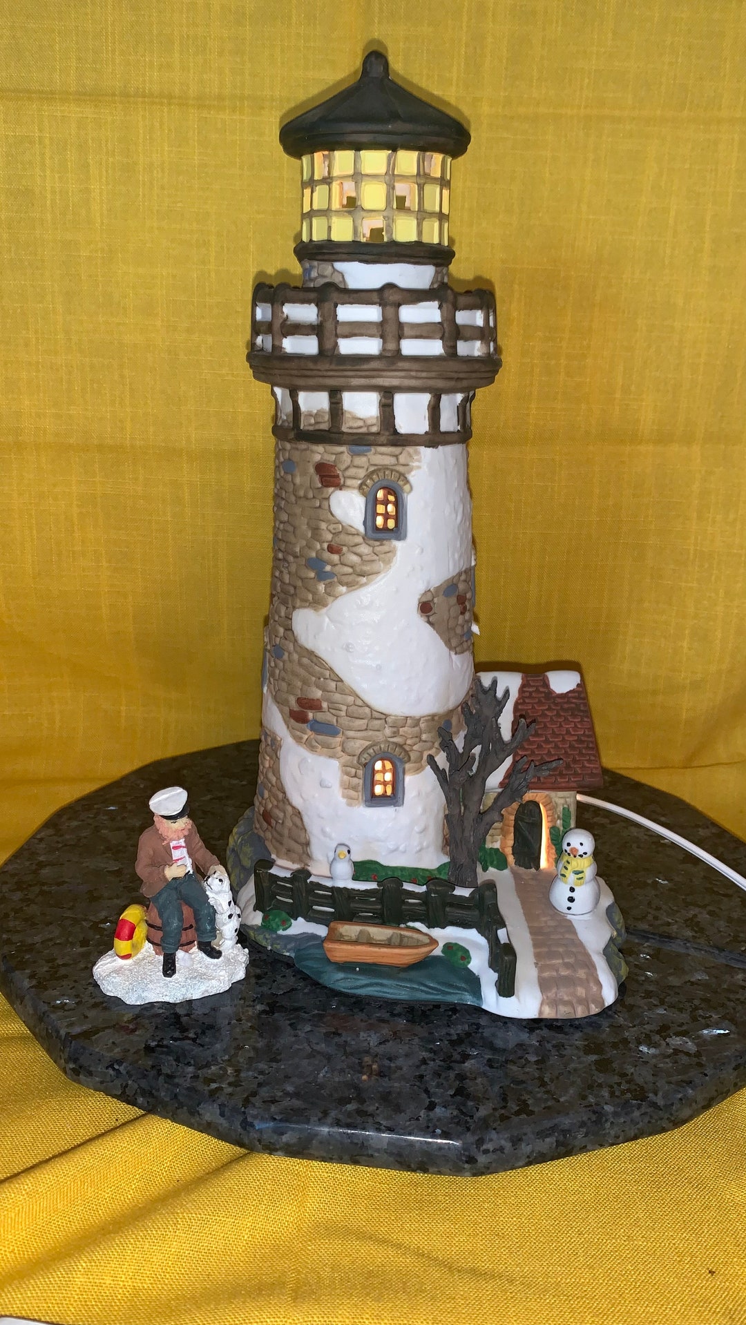 Santas Workbench, Grande Point Lighthouse in Box With Cord Works Plus ...