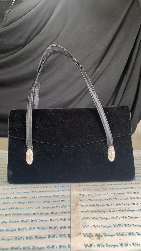 Hillard and Hanson bag velvet bag has signs of use re… - Gem