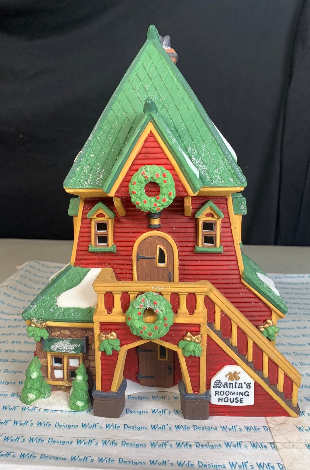 Department 56 Santas Rooming House 1995 Light up Porcelain Christmas ...