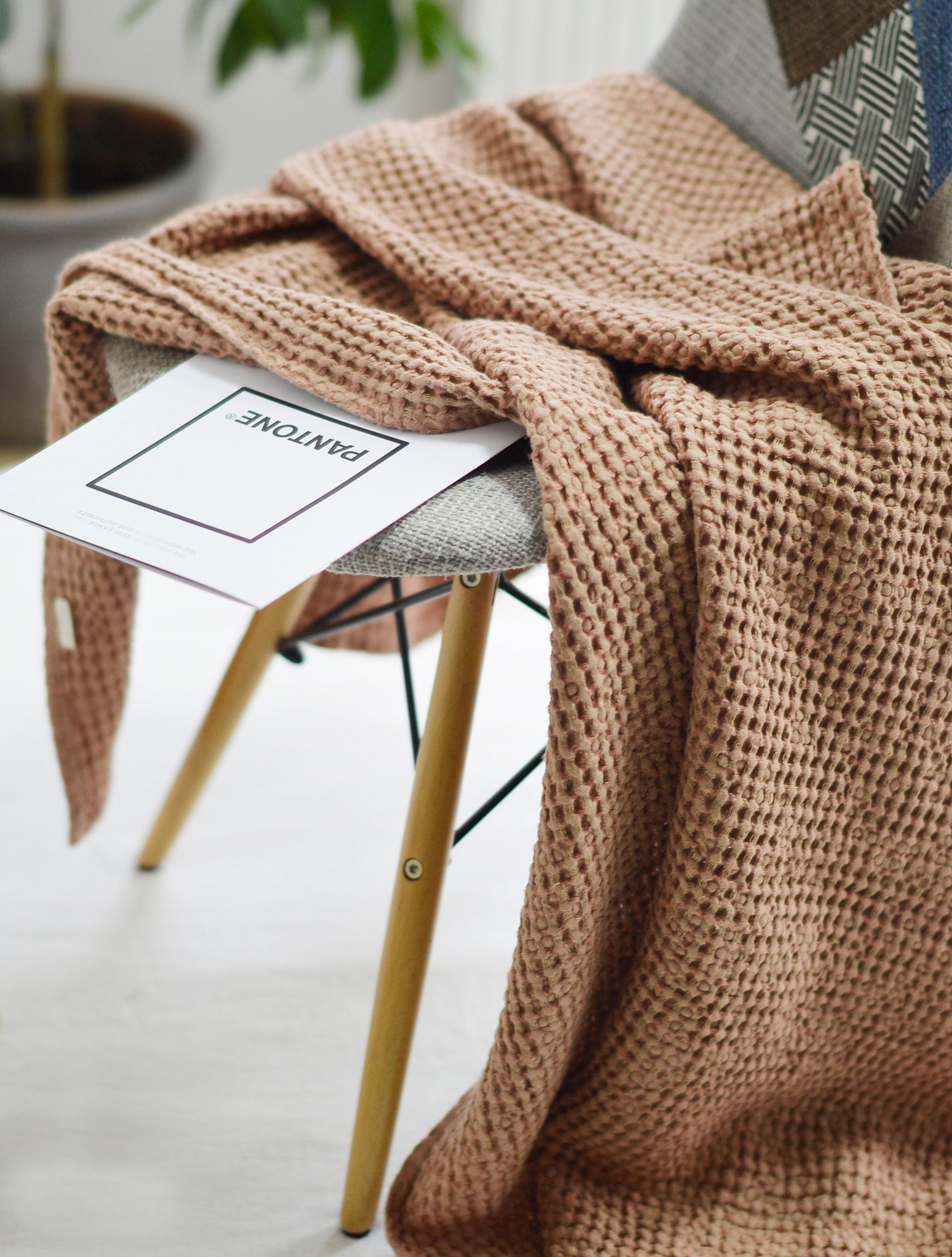 Linen Waffle Throw Blanket in Beige. Extra Soft & Puffy Waffle Blanket ...