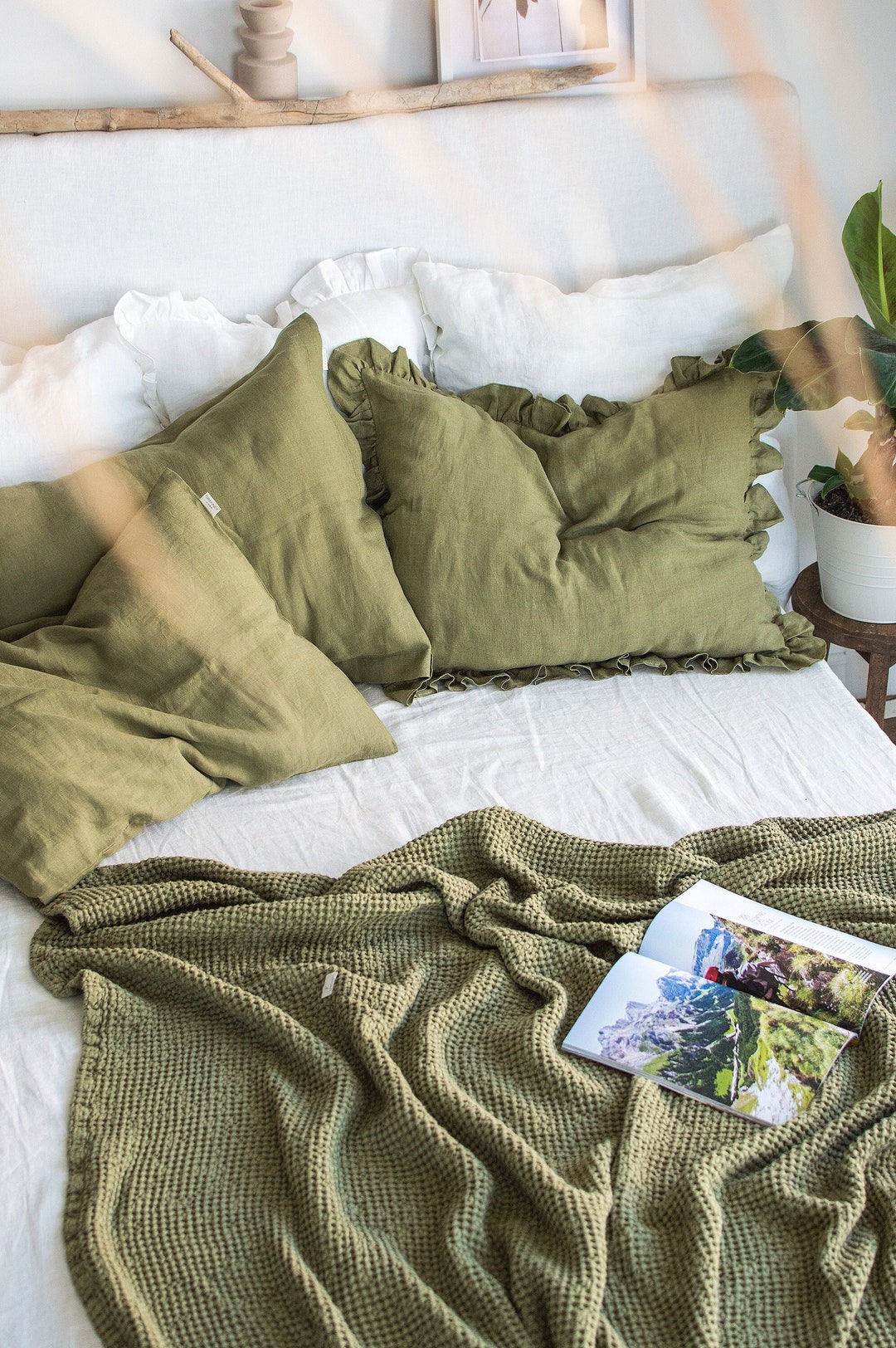 Ruffled Linen Sham With Envelope Closure, Washed Frilled Linen Pillow ...