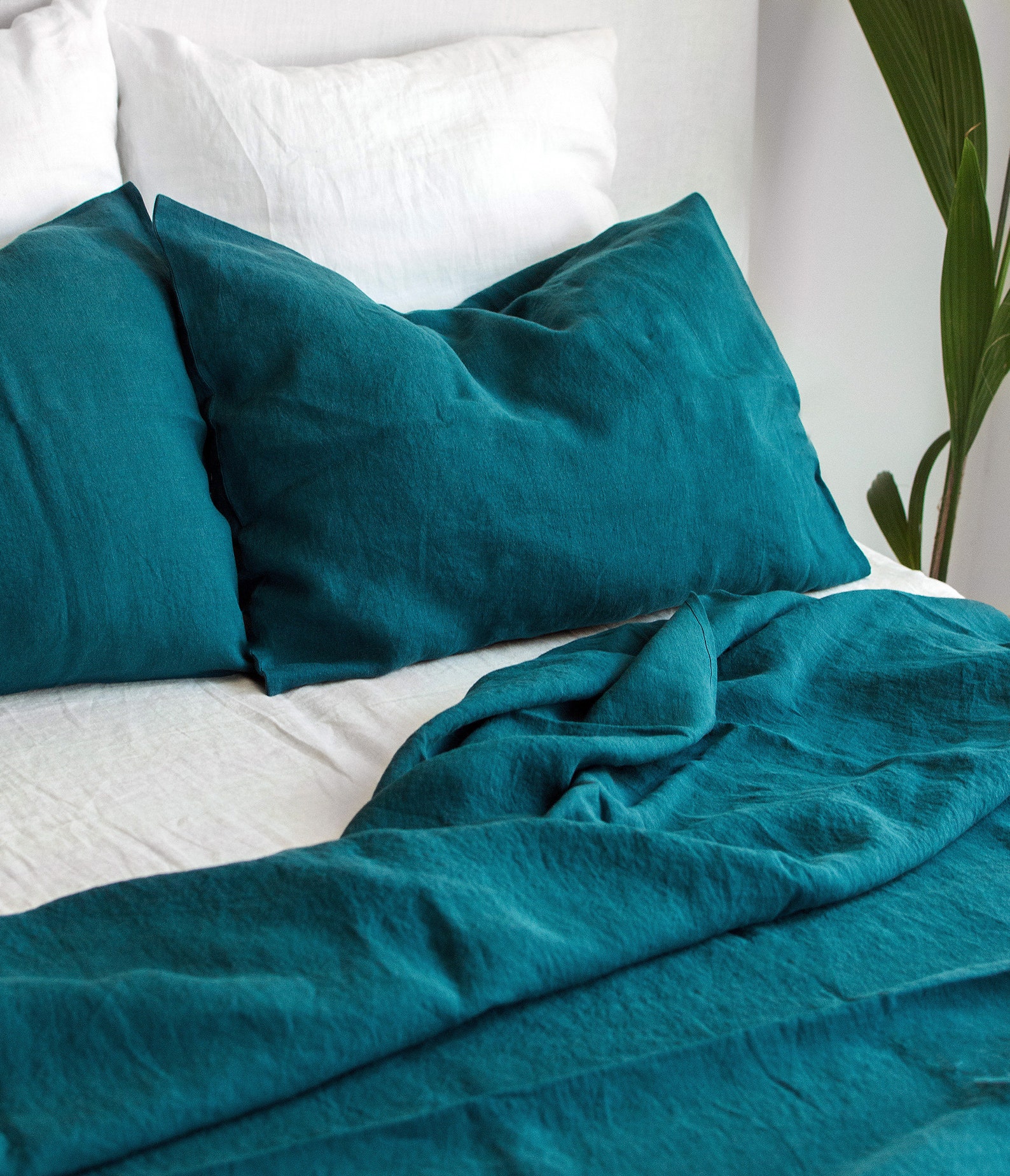 Linen Sheet Set in Emerald Blue - Fitted Sheet, Flat Sheet, 2 ...