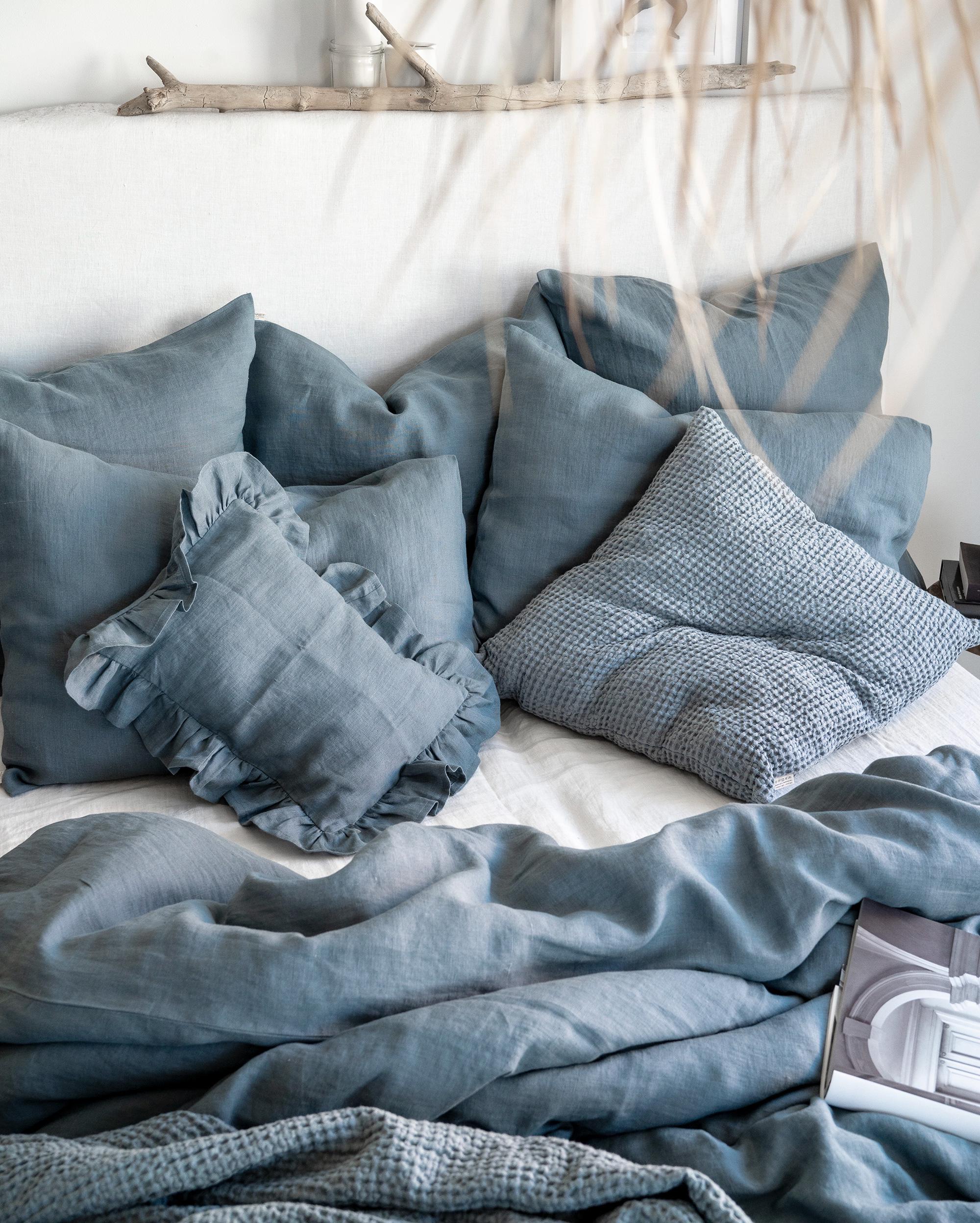 Linen Bedding Set in Dusty Blue. 3 Piece Set: 2 Pillowcases & Duvet ...