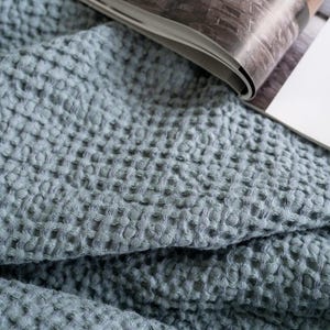 DUSTY BLUE COVERLET in Waffle Pattern. Stonewashed Linen Dusty Blue Bed ...