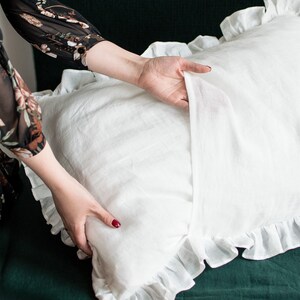 Ruffled Linen Sham With Envelope Closure, Washed Frilled Linen Pillow ...