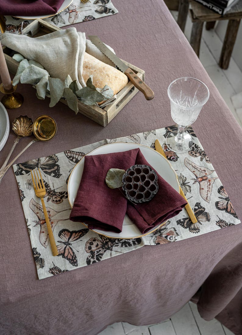 Linen Napkins in Burgundy - Deep Red Dinner Cloth Napkin Set - Ruby ...