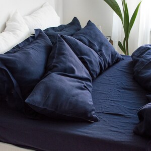 Linen Bedding Set in Midnight Blue, 2 Pillowcases & Duvet Cover Set ...