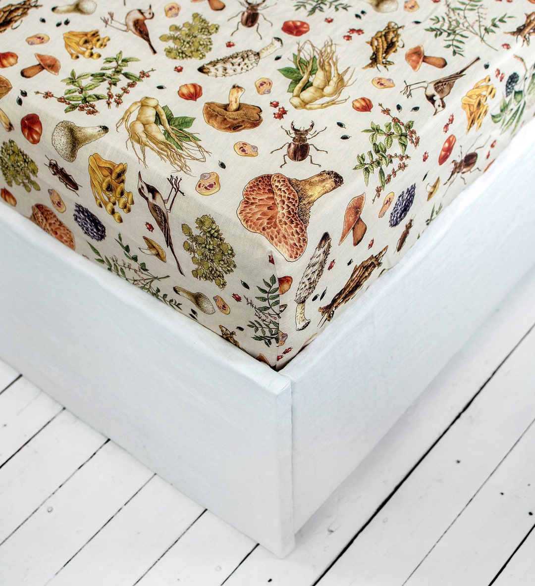MUSHROOM LINEN FITTED Sheet. Linen Fitted Sheet in Vintage Mushrooms ...