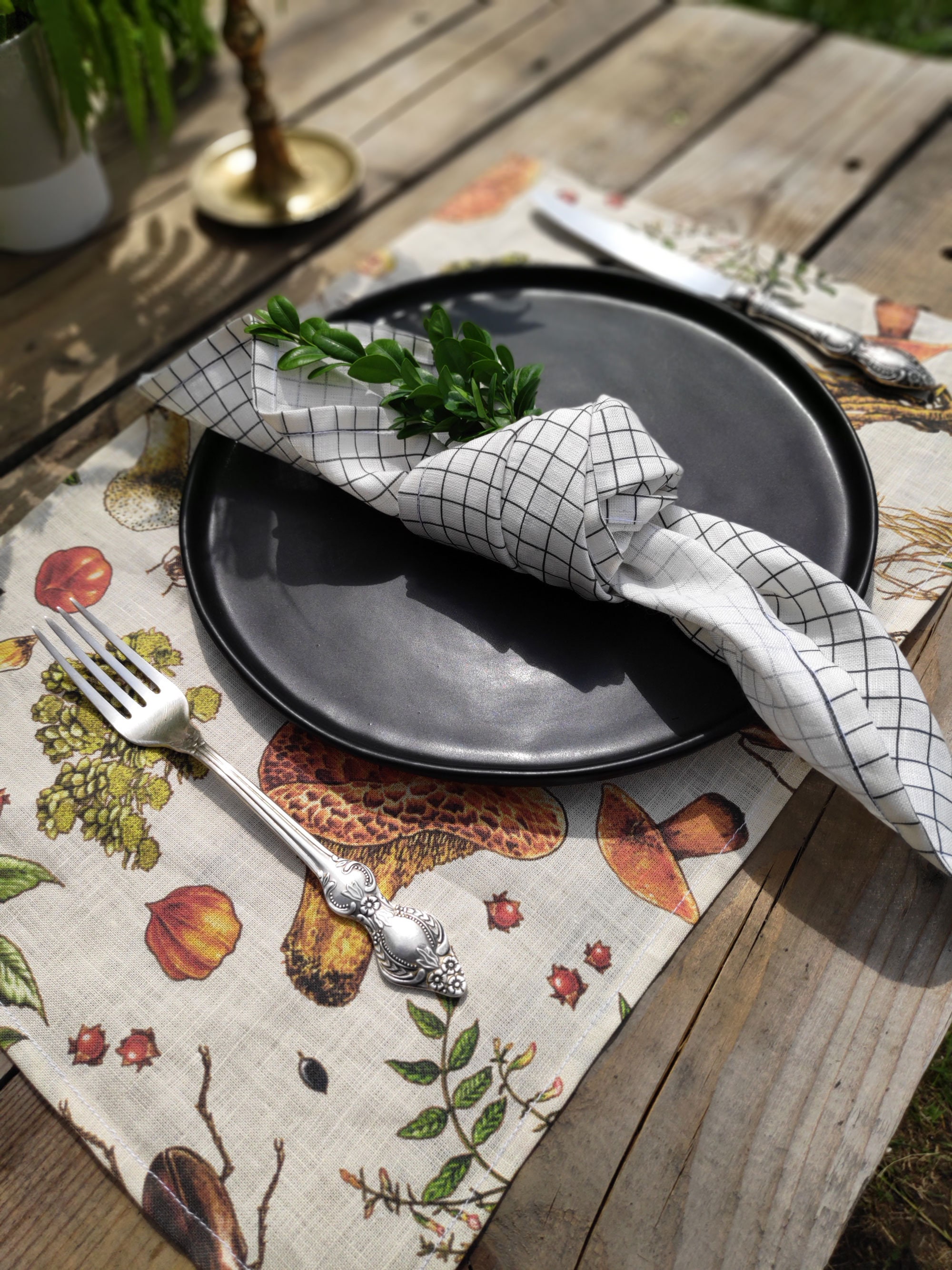 Unique Mushroom Print Linen Placemats Set: 4, 6, 8, 10 Placemats Cover ...