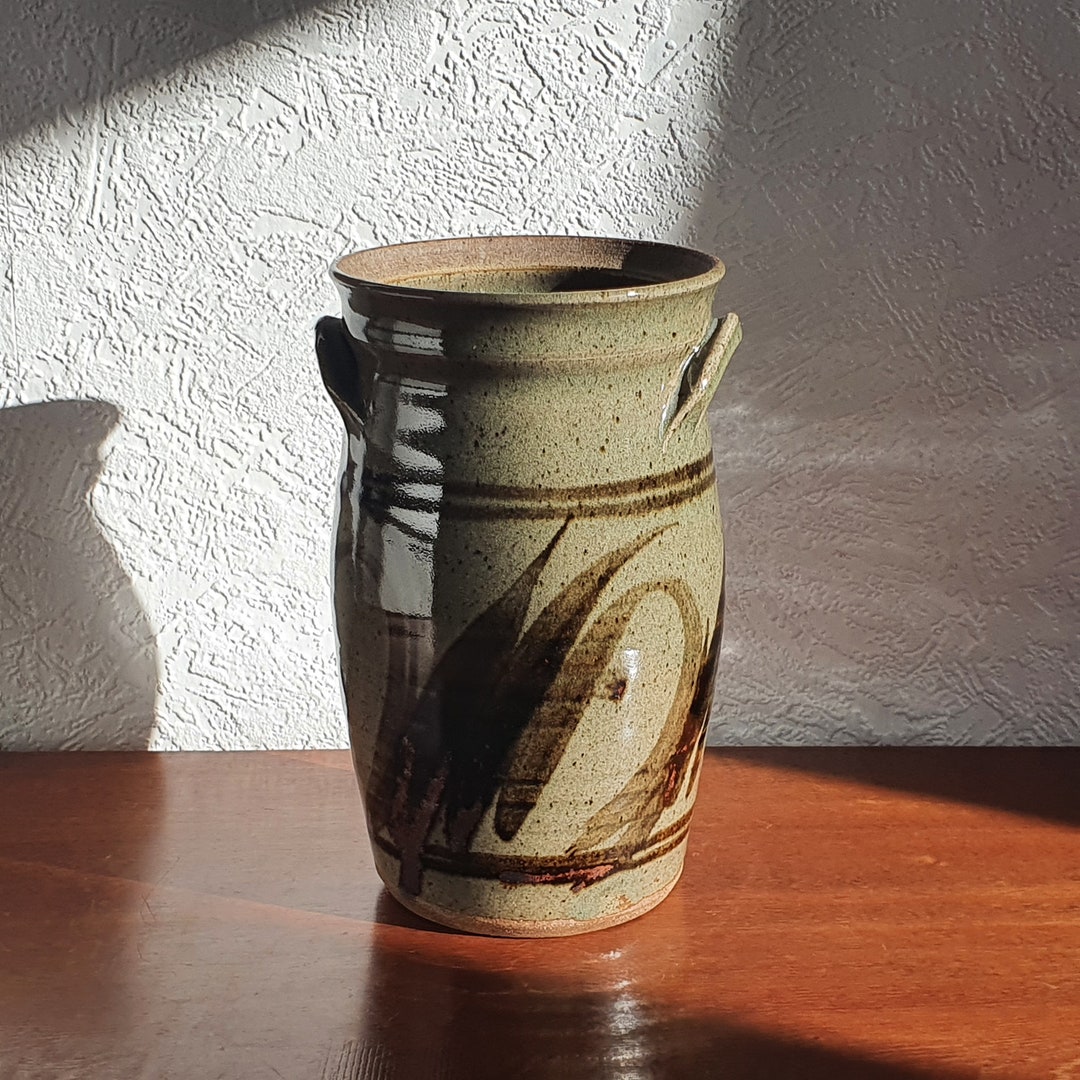 Vintage c.1970s Legan Castle Irish Studio Pottery Vase - Brown - Mid ...