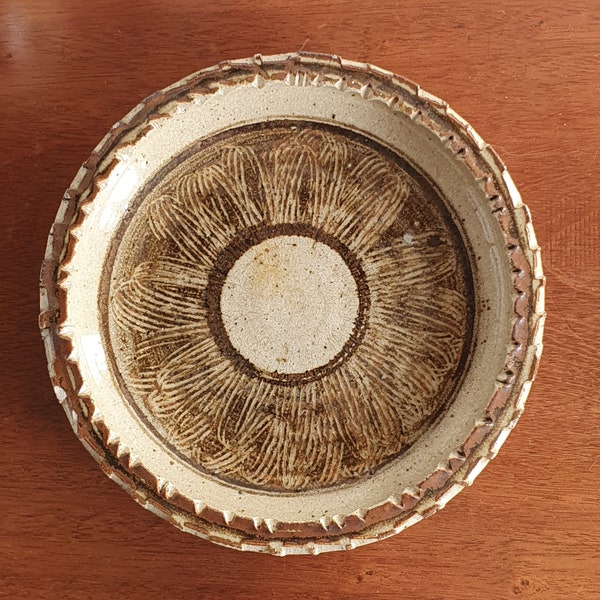 Studio Pottery Plate - Etsy UK
