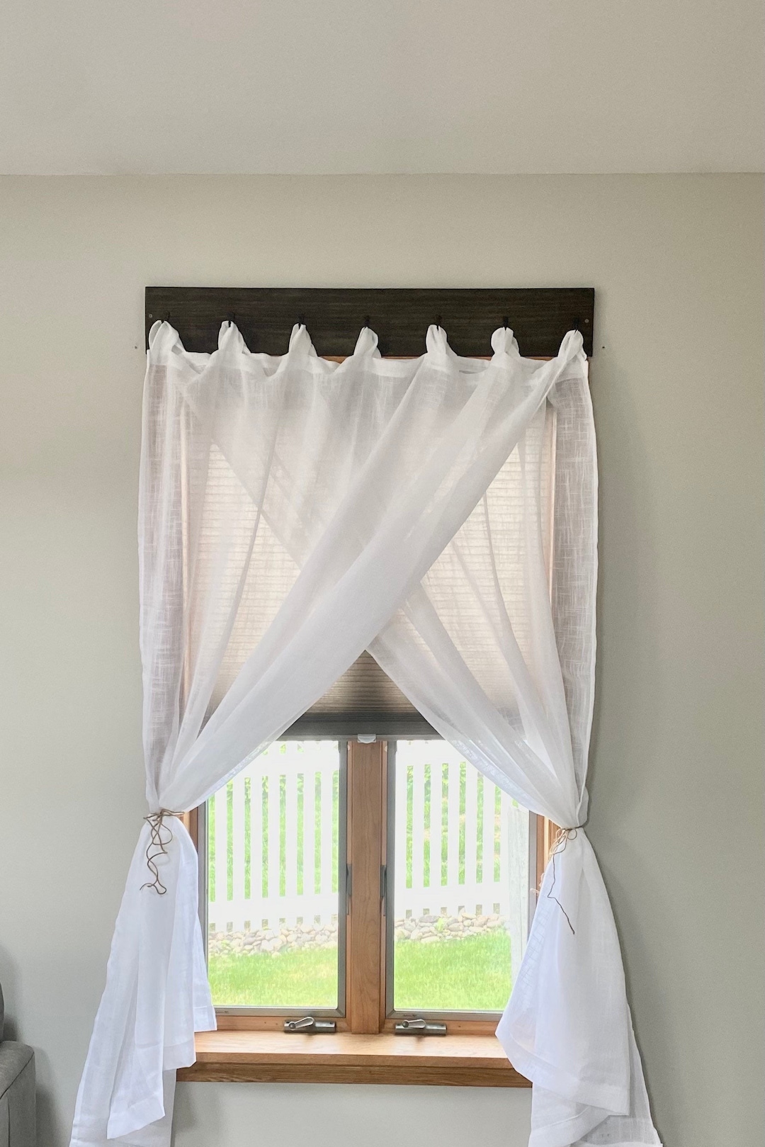 Rustic Farmhouse Tab Curtain Hooks, Wooden Curtain Rod - Etsy