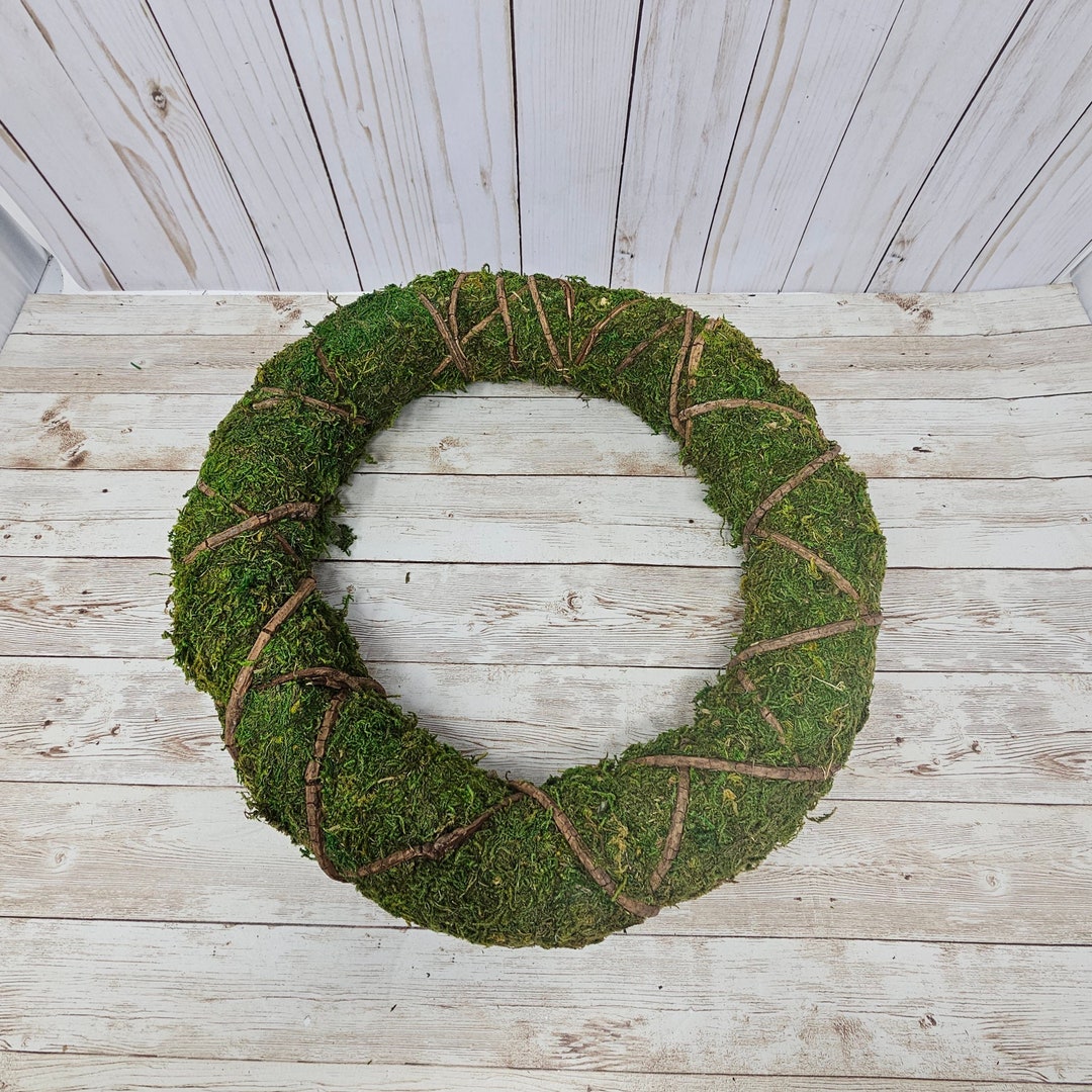 Moss Wreath Frame, 14 Inch Round Moss Wreath Frame, Natural Moss Wreath ...