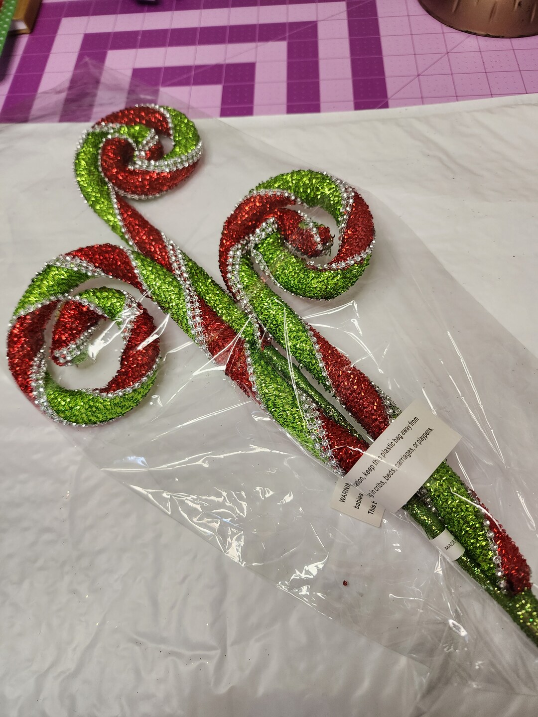 Red Green Foam Curly Picks, Regency Rhinestone Spray Pick, Red Green ...