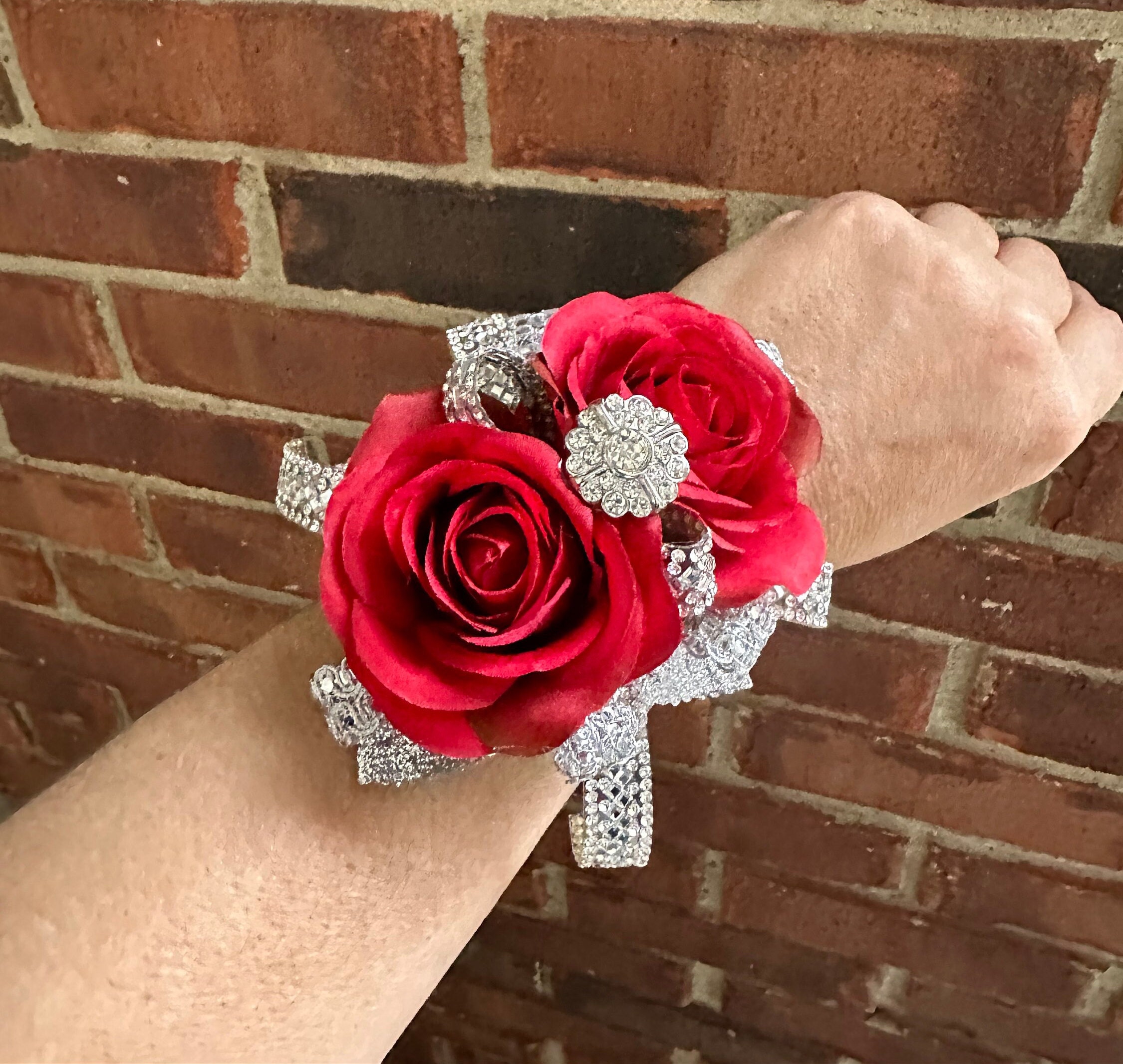 Red Rose Corsage & Boutonniere/ Prom Corsage - Etsy