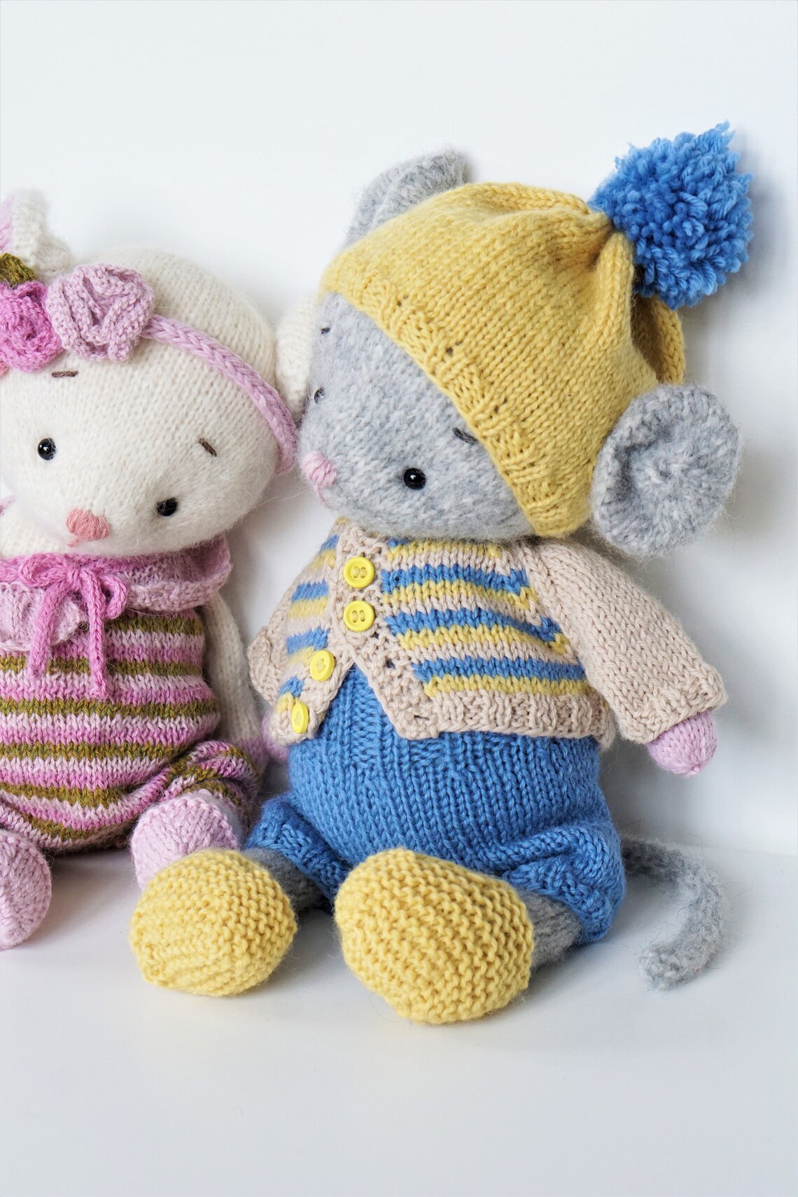 Doll Clothes Knitting Pattern for a Mouse Casual Mouse | Etsy
