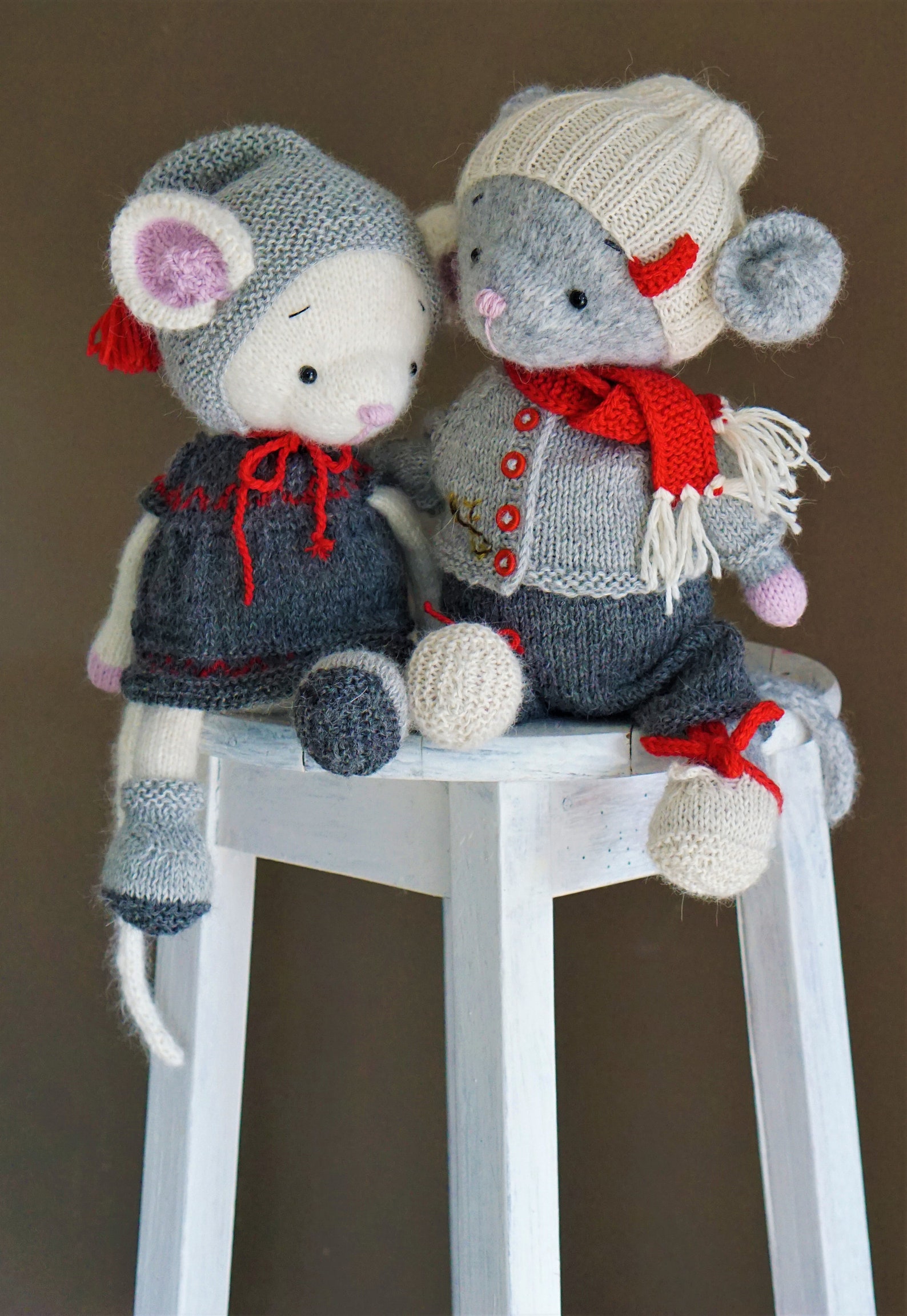 Doll Clothes Knitting Pattern for a Mouse Christmas Mouse - Etsy